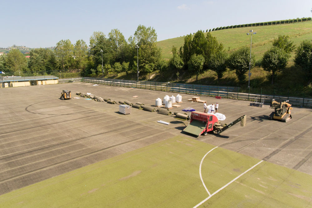 Replacing an Athletic Field’s Artificial Turf | Mondo Spa