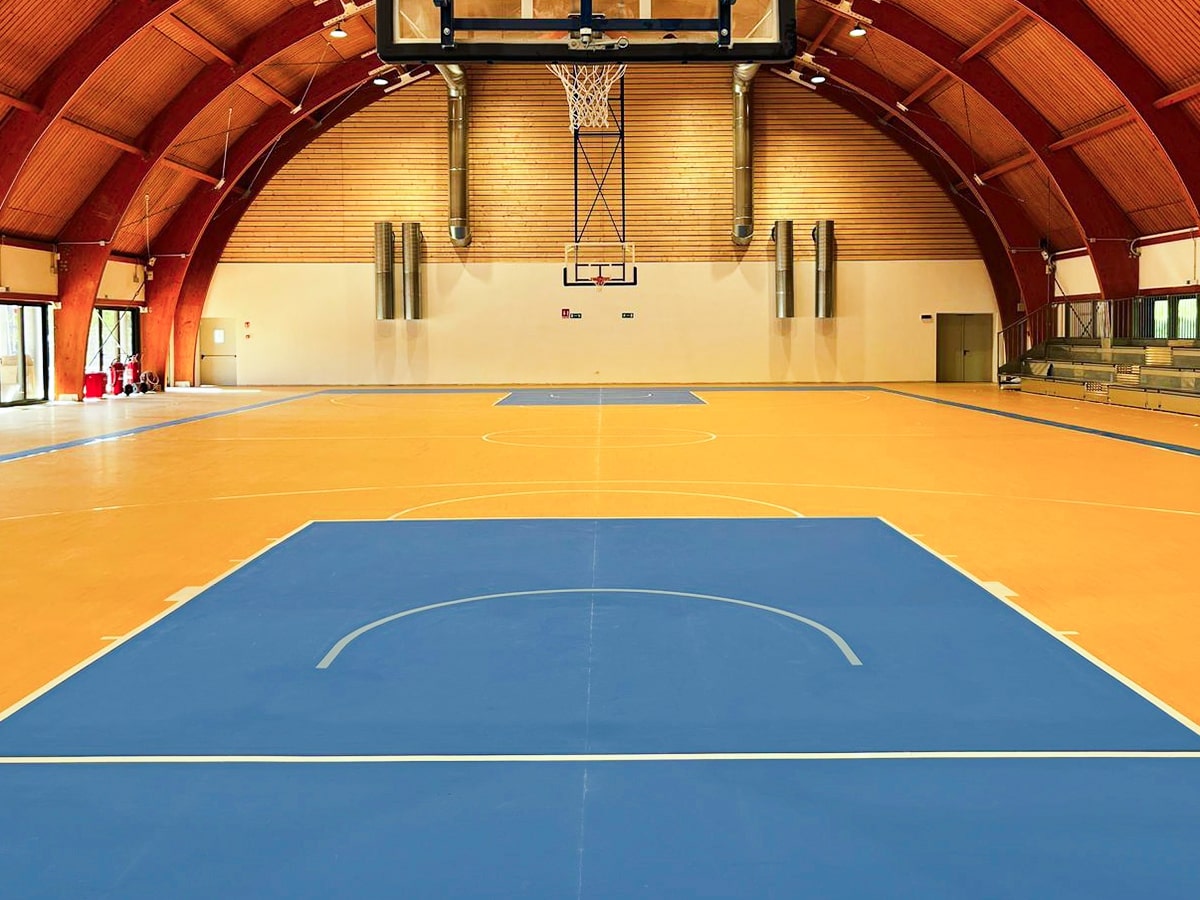 Volta Mantovana Gym: Multisport Sports Surface Installation | Mondo Spa